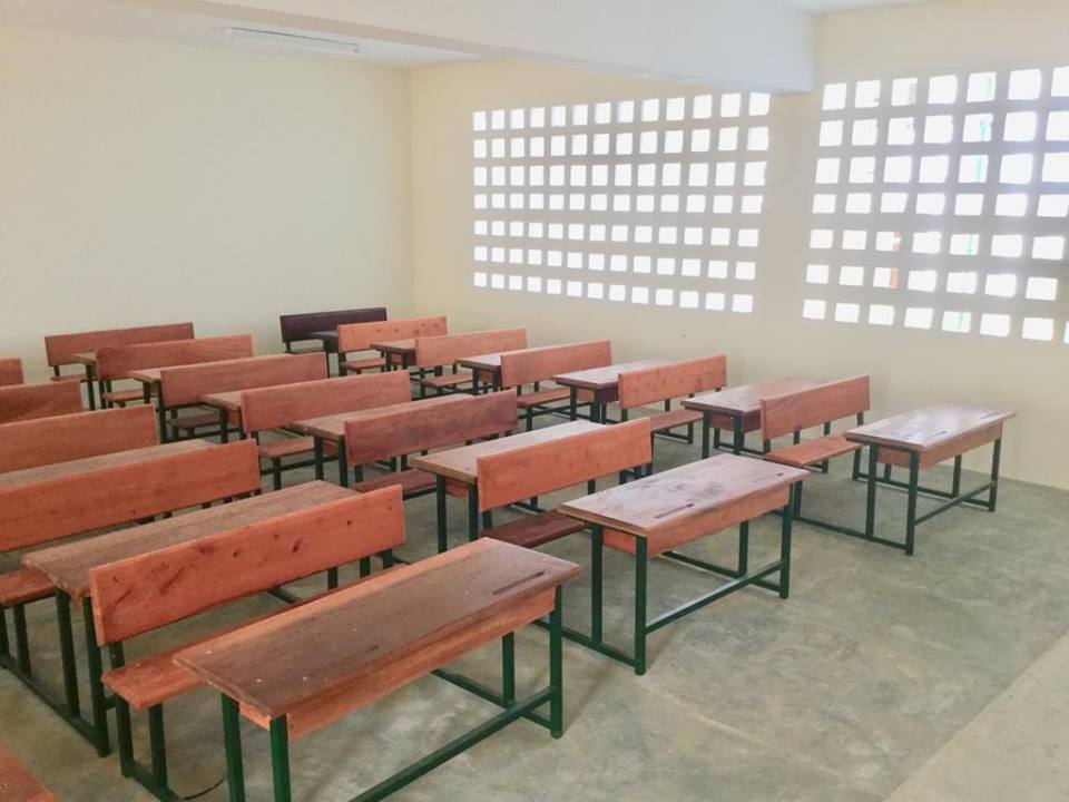 Livraison du Lycée islamique de Biabou par Tco Services - TCO Service