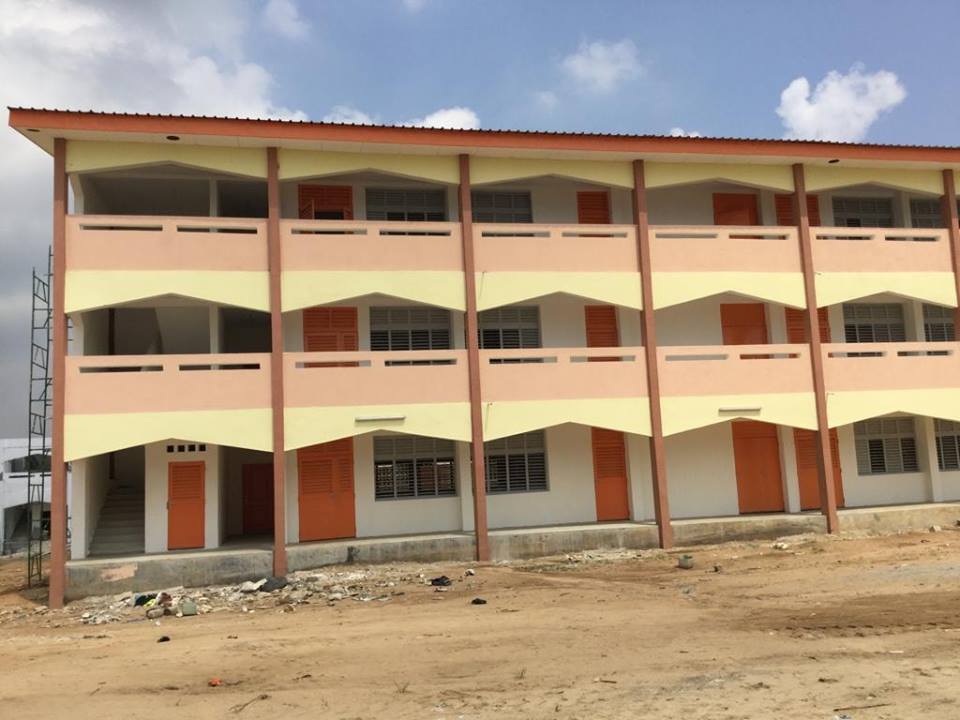 Livraison du Lycée islamique de Biabou par Tco Services - TCO Service